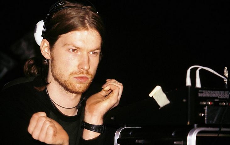 Aphex Twin Net Worth 2024: Age, Height, Weight, Wife, Kids, Bio-Wiki