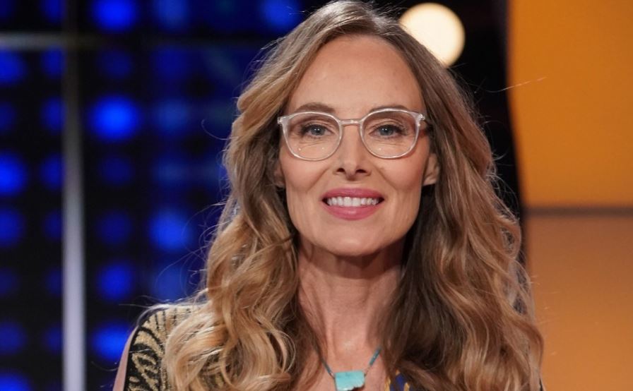 Chynna Phillips net worth 2024, age, height, husband, boyfriend, kids ...