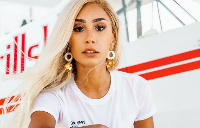 Eva Gutowski Net Worth 2024: Age, Height, Weight, Boyfriend, Dating ...