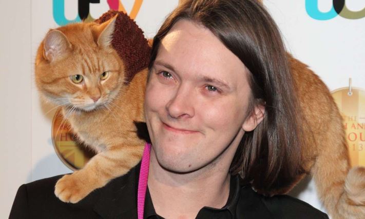 James Bowen Net Worth 2024: Age, Height, Weight, Wife, Kids, Bio-Wiki