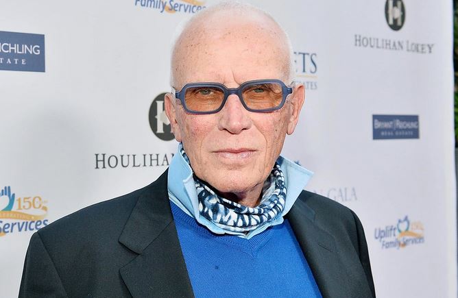 Peter Weller Net Worth 2024: Age, Height, Weight, Wife, Kids, Bio-Wiki Peter Weller Net Worth 2024: Age, Height, Weight, Wife, Kids, Bio-Wiki