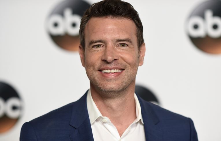 Scott Foley Net Worth 2024: Age, Height, Weight, Wife, Kids, Bio-Wiki