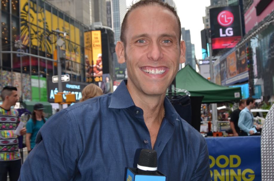 Seth Gold net worth 2024, age, height, wife, girlfriend, kids ...