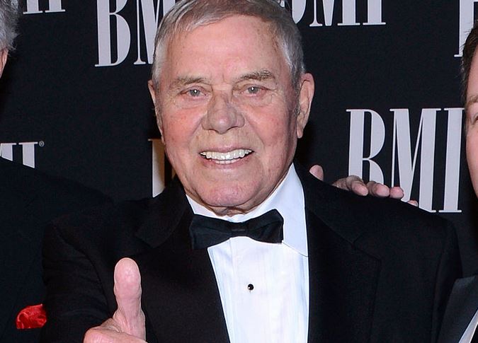 Tom T. Hall Net Worth 2024: Age, Height, Weight, Wife, Kids, Bio-Wiki